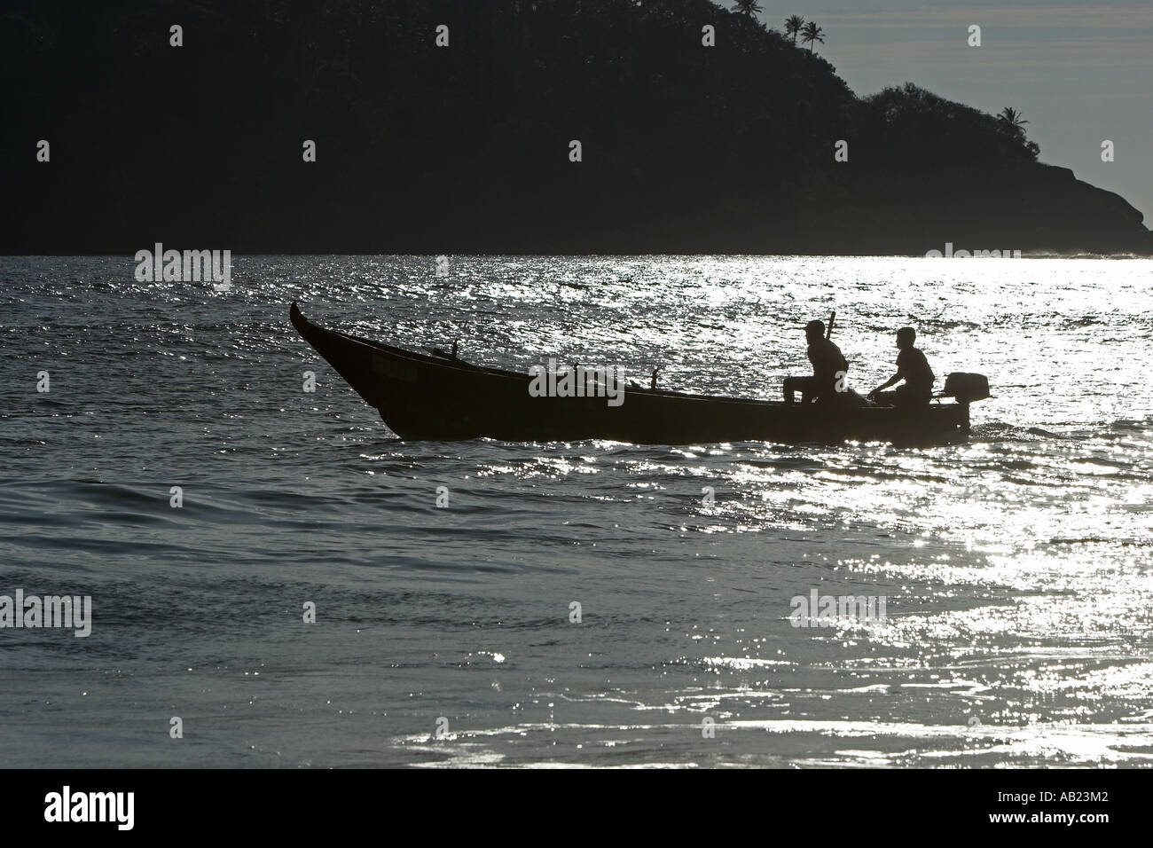 Traditional goan fishing boat hi-res stock photography and images - Alamy