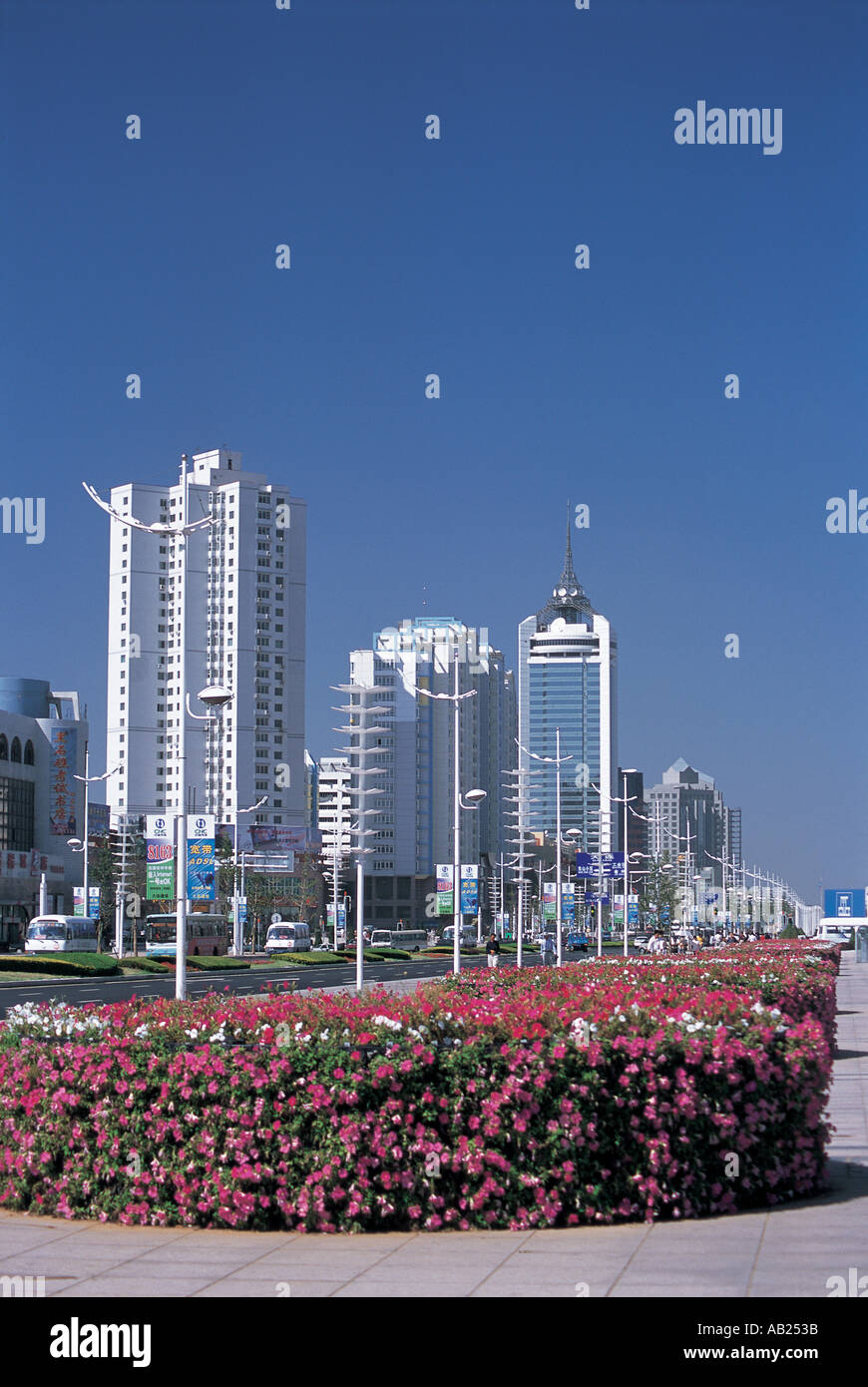 Dailian hi-res stock photography and images - Alamy