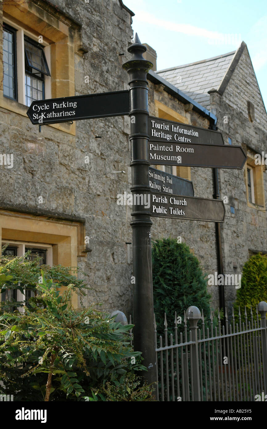 Ledbury station sign hi-res stock photography and images - Alamy