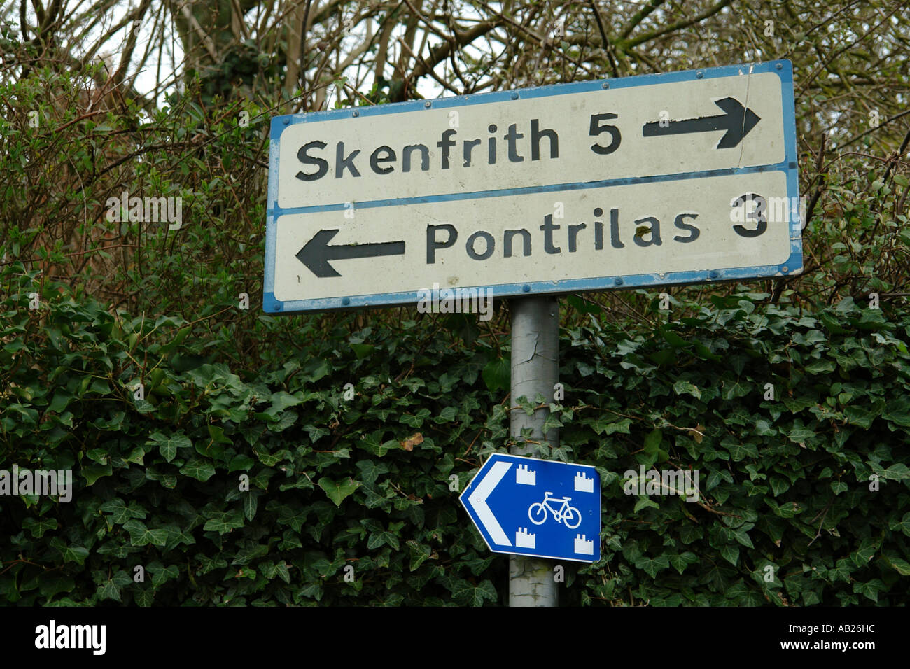 Skenfrith village hi-res stock photography and images - Alamy