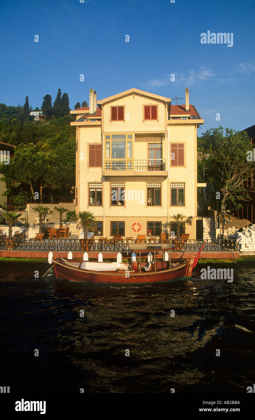 Turkey istanbul bosphorus yali wooden hi-res stock photography and ...