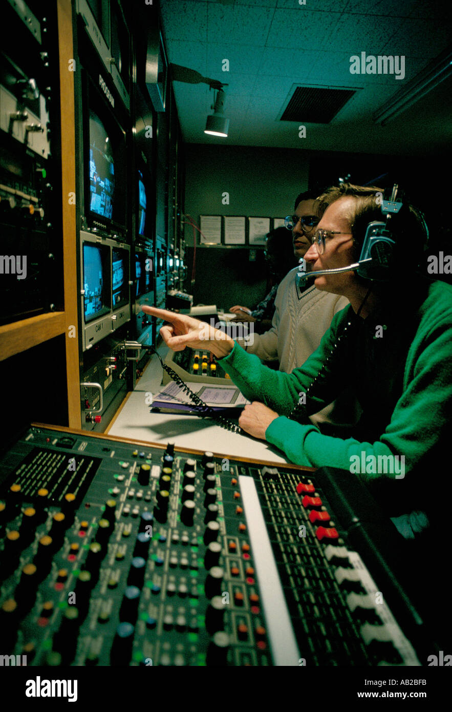 Tv station control room hi-res stock photography and images - Alamy