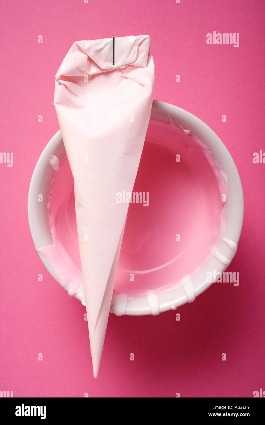 Piping decoration hi-res stock photography and images - Alamy