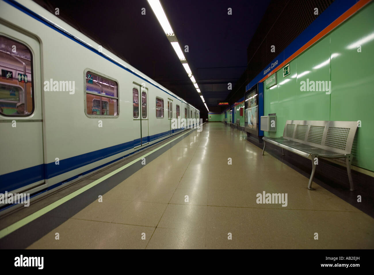 Train at Metro subway train station in Madrid Spain Stock Photo - Alamy