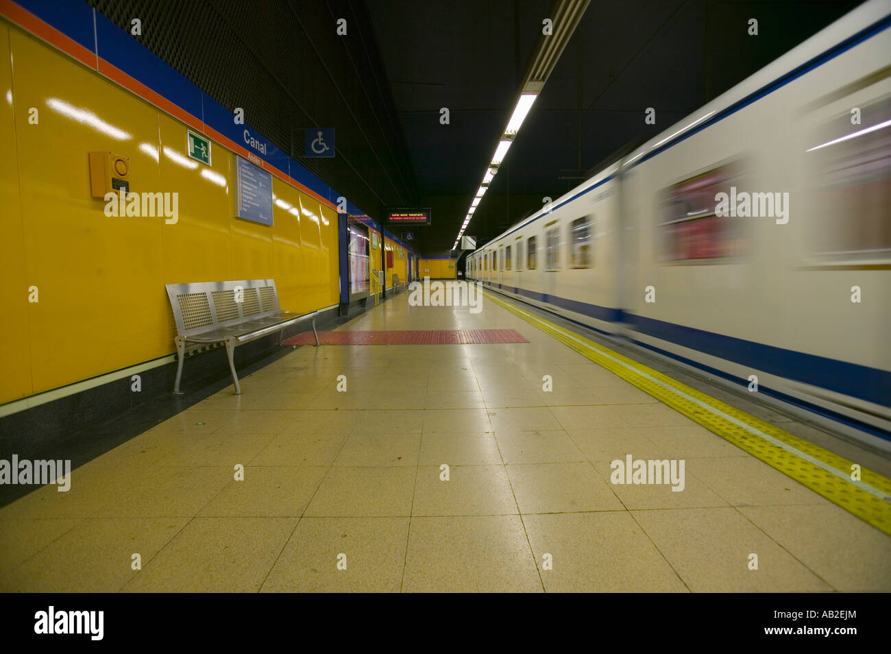 Train at Metro subway train station in Madrid Spain Stock Photo - Alamy