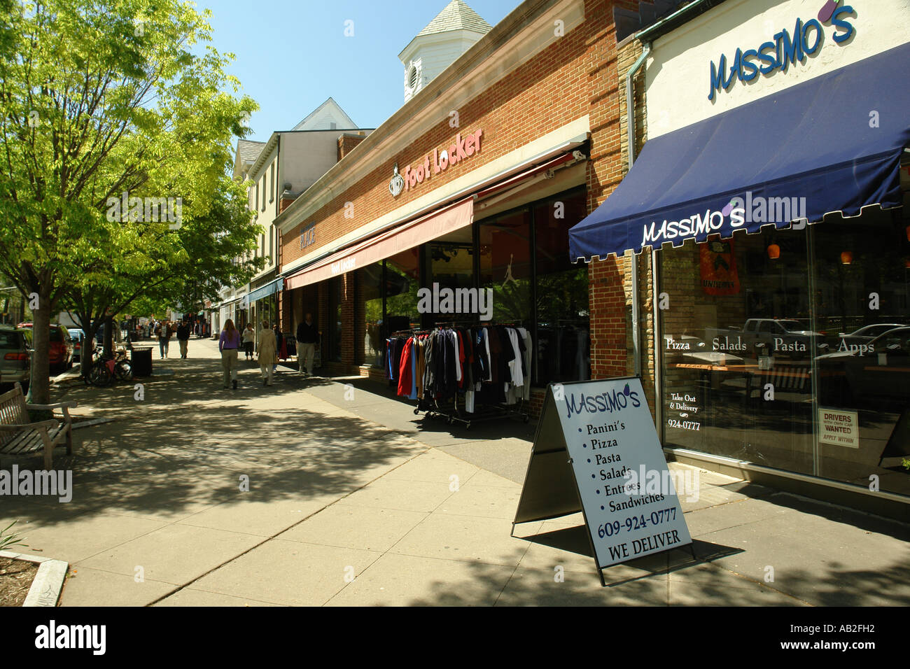 Nassau street princeton new jersey hi-res stock photography and images ...
