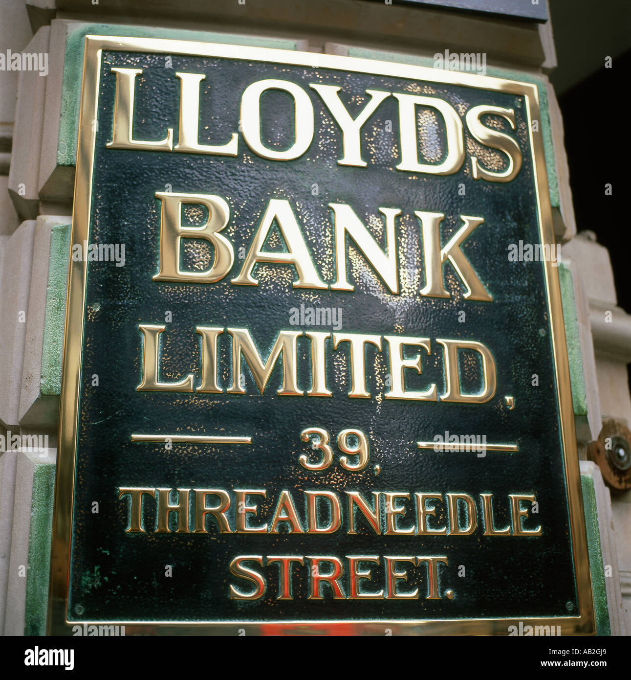Brass Lloyds Bank sign, 39 Threadneedle Street, City of London, England ...
