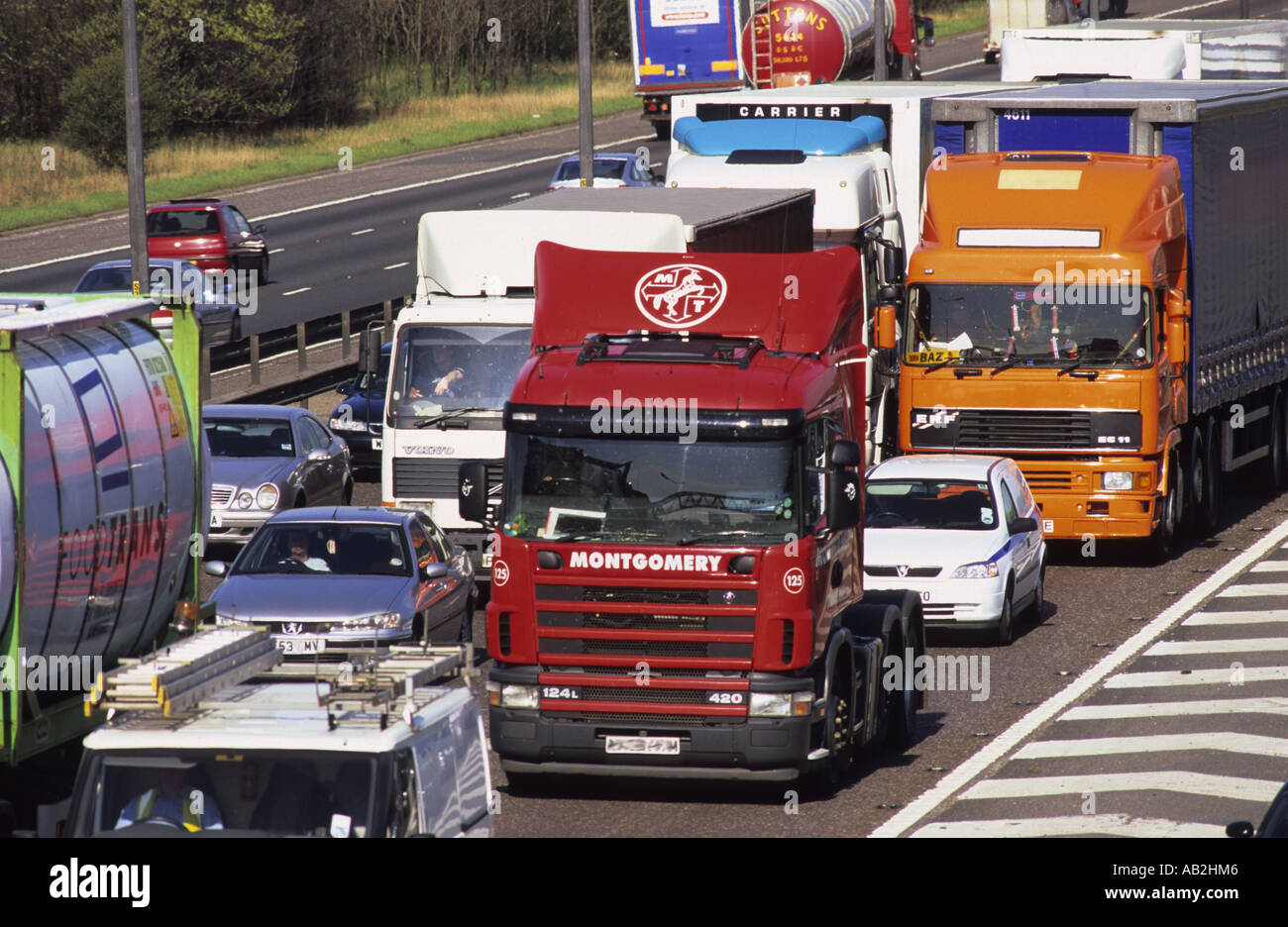 traffic jam on the m62 motorway leeds yorkshire uk Stock Photo - Alamy