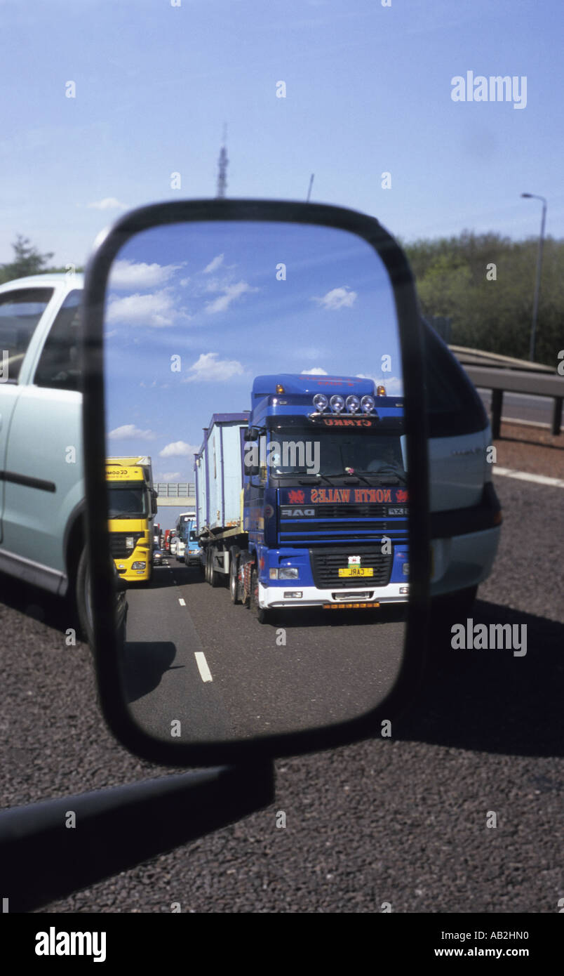 Truck driver check mirror hi-res stock photography and images - Alamy
