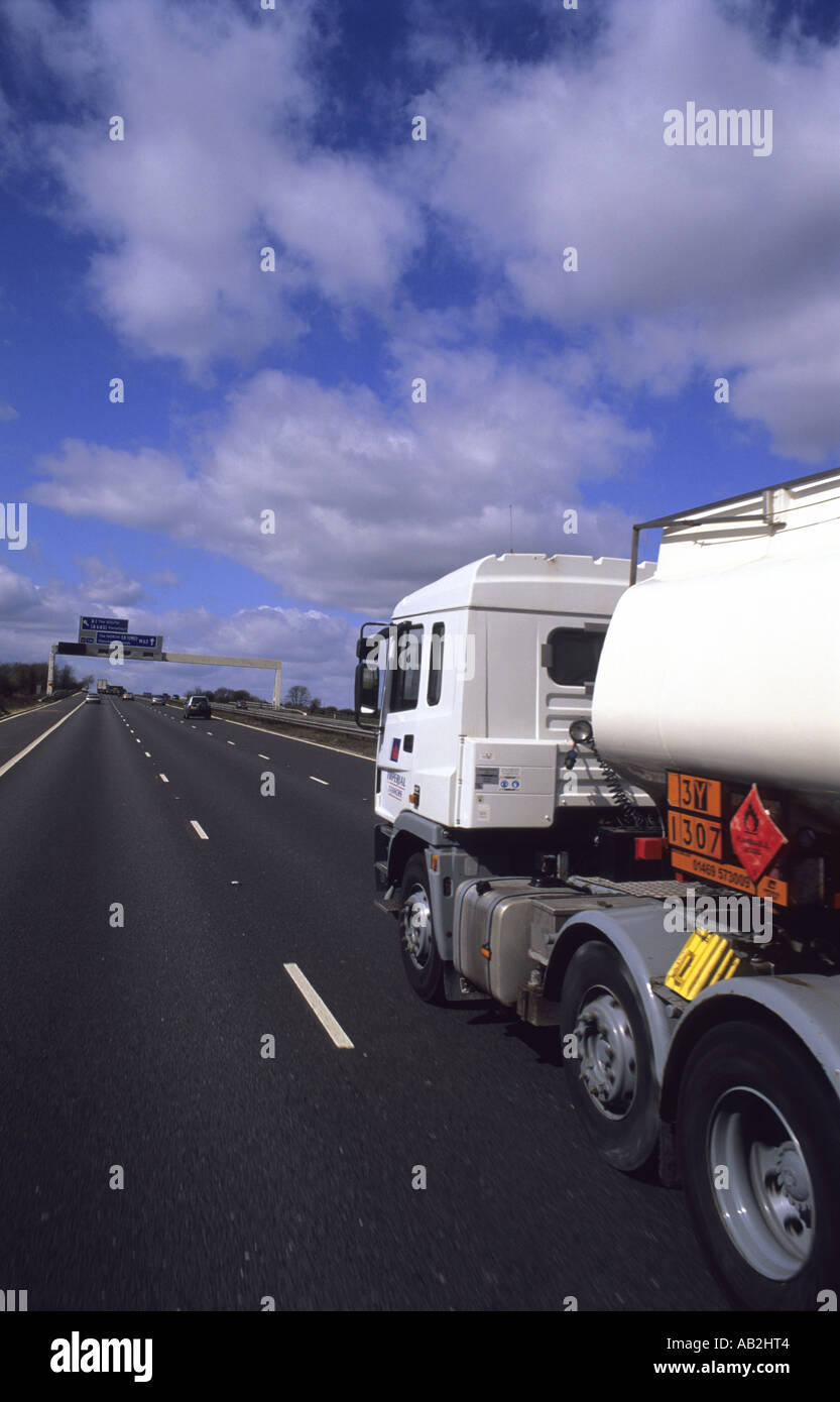 Transportation Tanker Lorry Hazardous Stock Photos & Transportation ...
