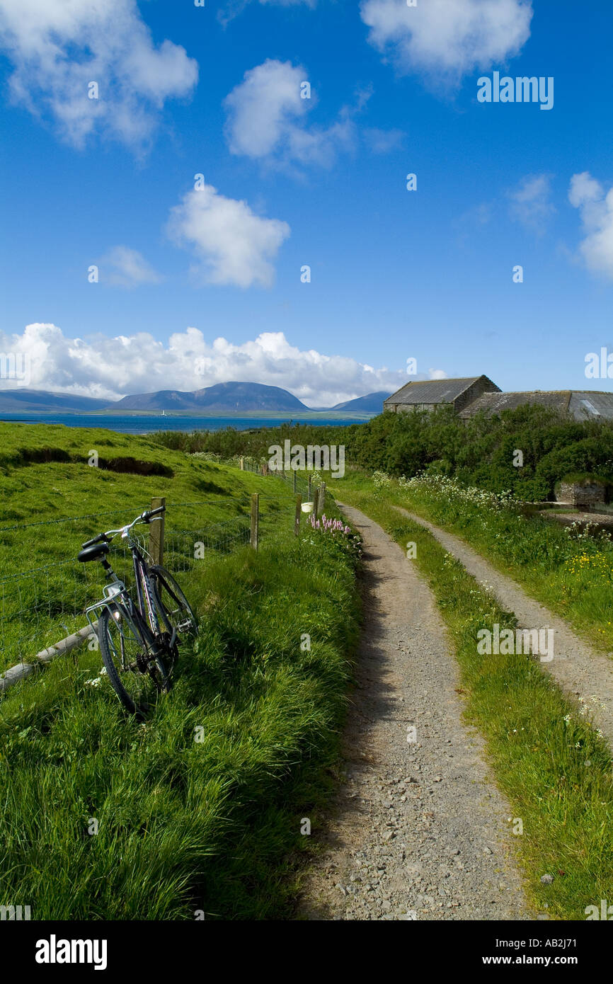 Touring ireland by bicycle hi-res stock photography and images - Alamy