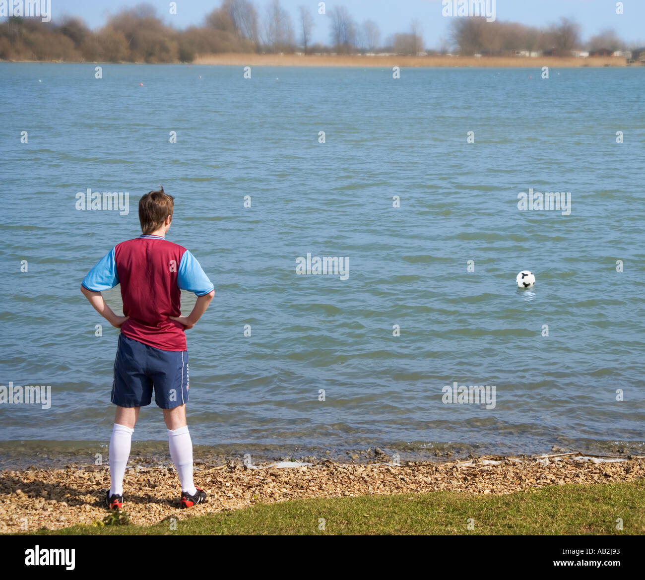 Football player hands on hips hi-res stock photography and images - Alamy