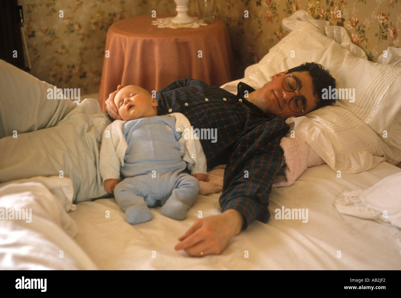 New father hi-res stock photography and images - Alamy