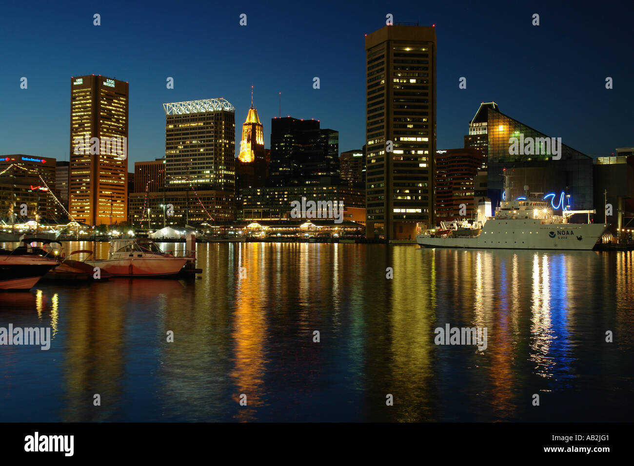 Baltimore tourist attractions hi-res stock photography and images - Alamy