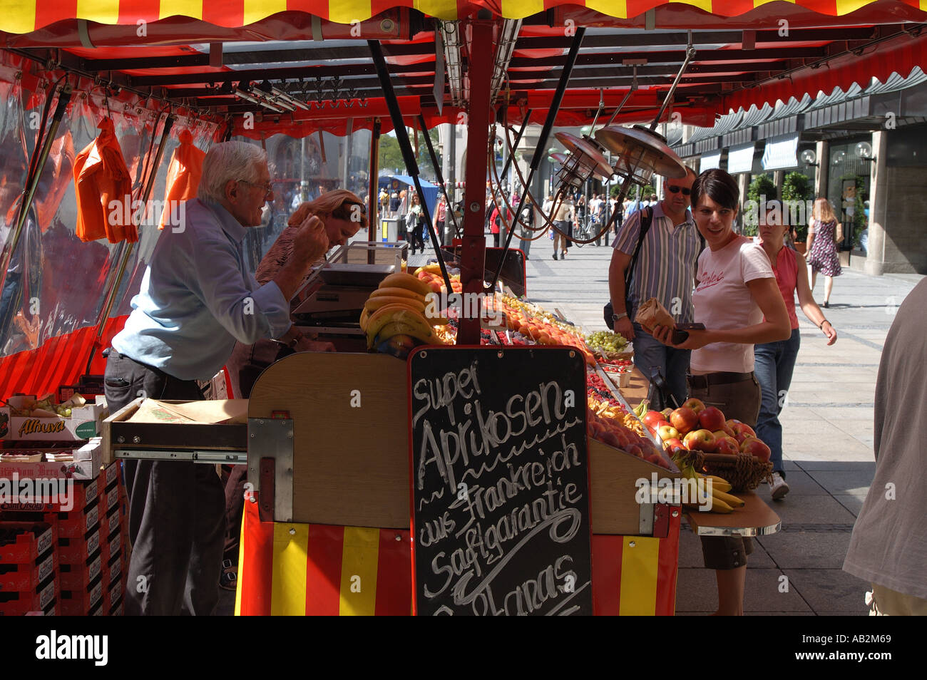 German cuisines hi-res stock photography and images - Alamy