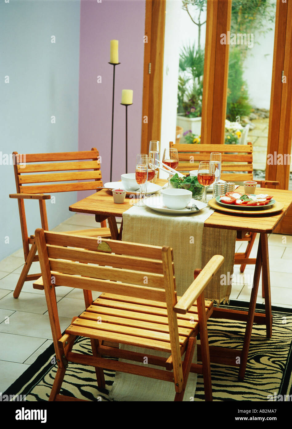 Dining room candlesticks hi-res stock photography and images - Alamy