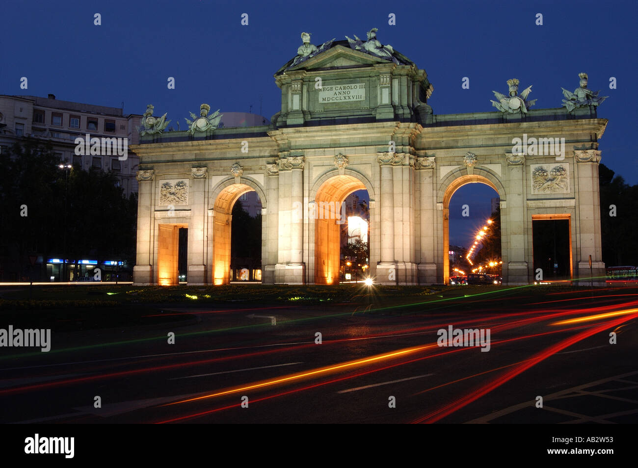 Alcala Arch in Plaza de la Independencia at night Madrid Spain Stock ...