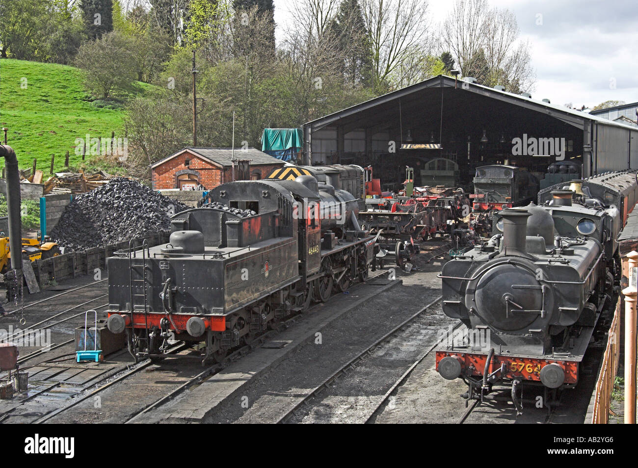 Steam locomotive engine sheds hi-res stock photography and images - Alamy