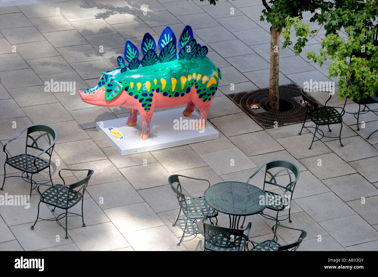 One of the 100 artists' pigs in Pigs on Parade in Downtown Seattle ...