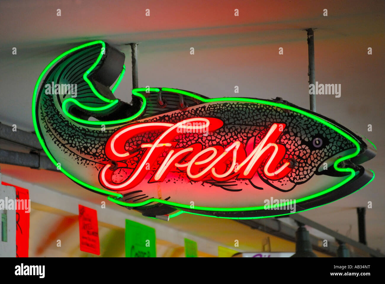 Fresh fish neon sign in Pike Place Market Stock Photo - Alamy