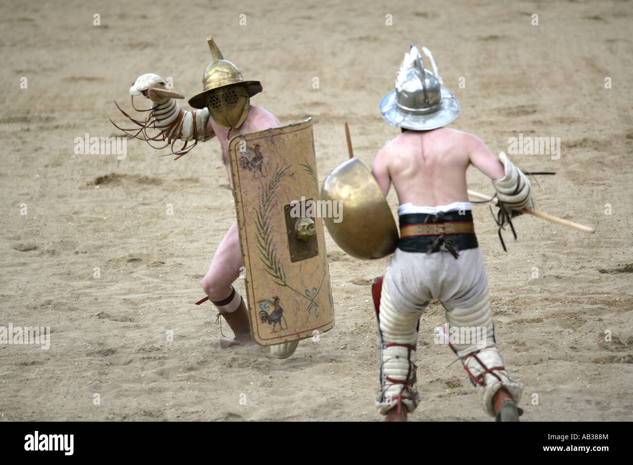 Gladiators hi-res stock photography and images - Alamy
