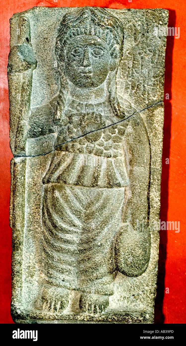 Ancient syrian sun god hi-res stock photography and images - Alamy