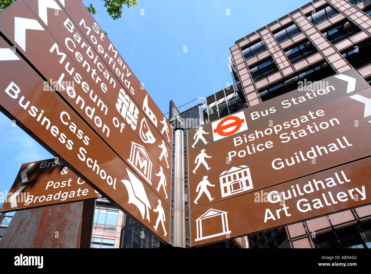 Direction signs at Liverpool Street mainline railway station City of ...