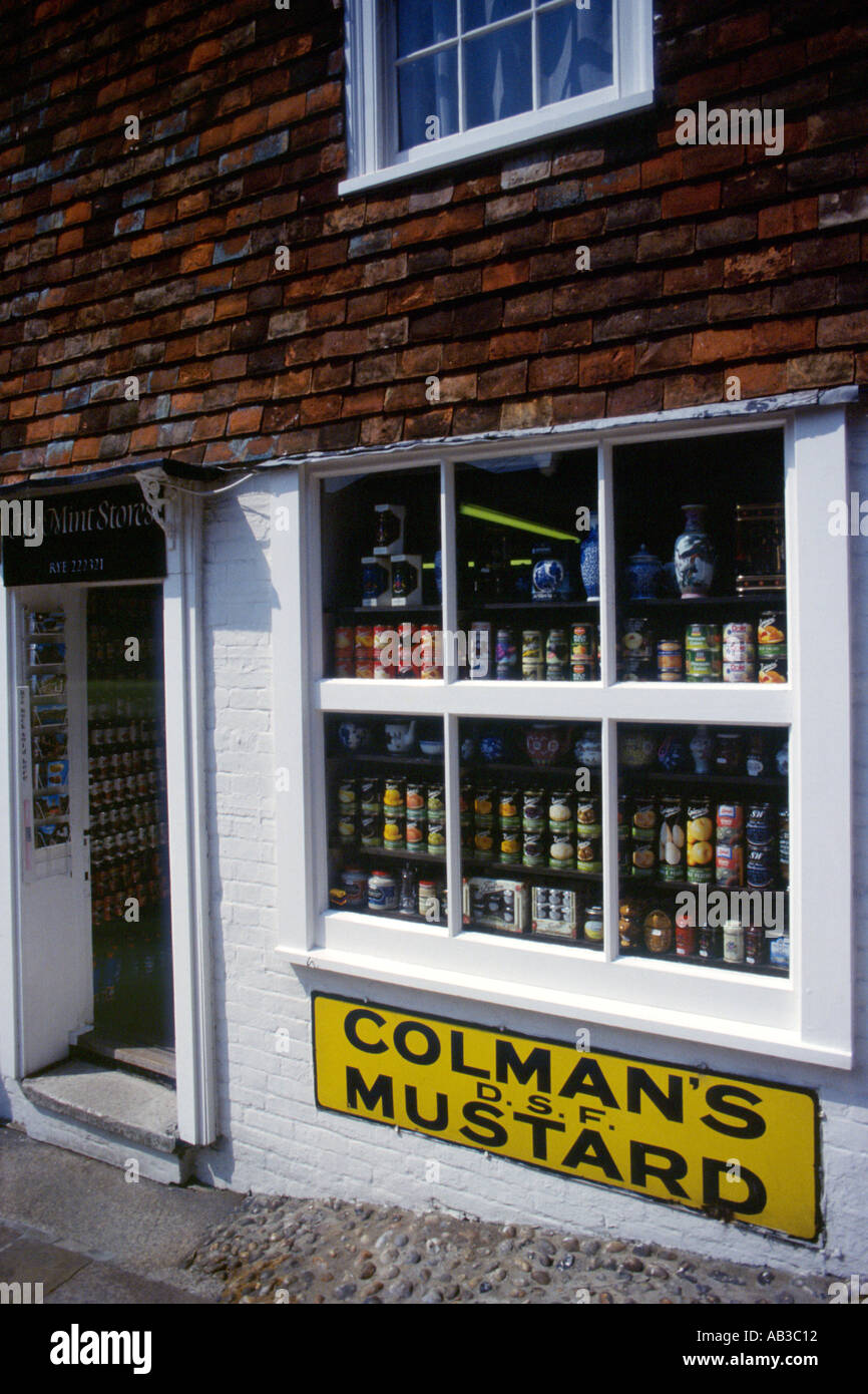 Grocery shop front hi-res stock photography and images - Alamy