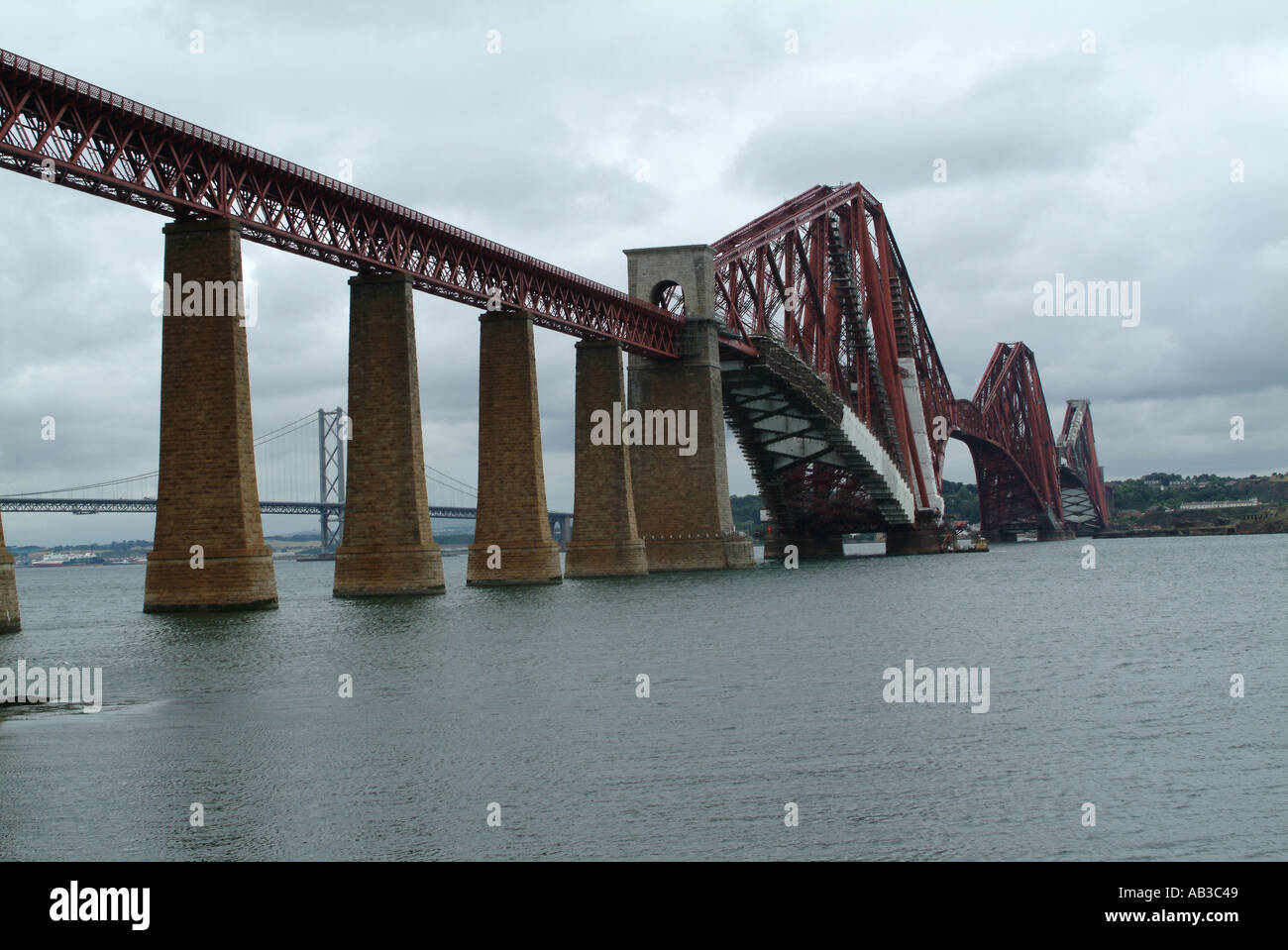Edinburgh structures hi-res stock photography and images - Alamy