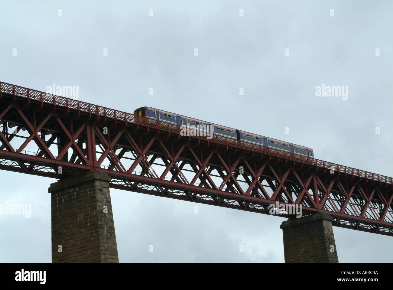 Cantilever box girder bridge hi-res stock photography and images - Alamy