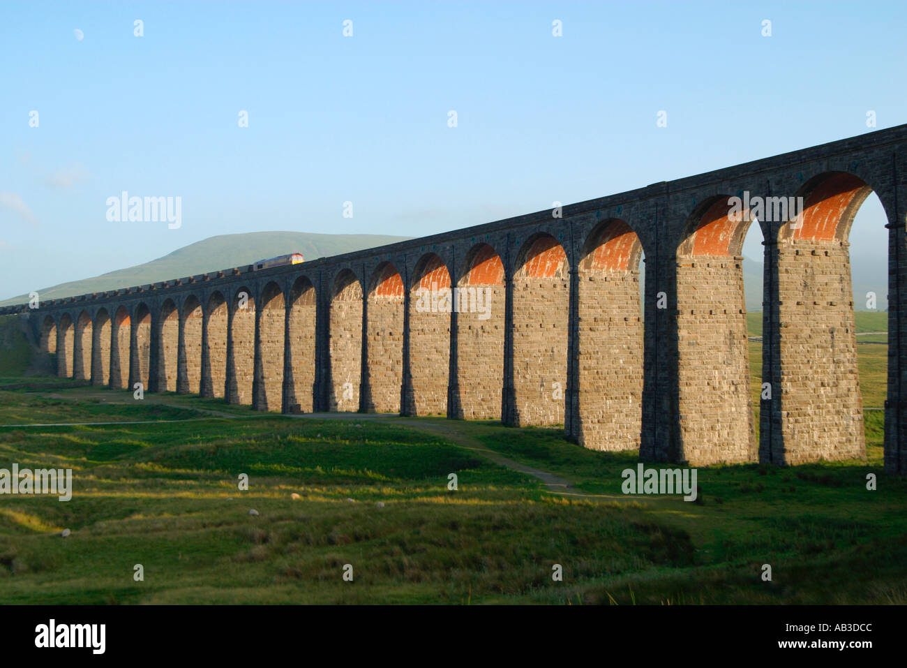 Ribblehead Viaduct & Train North Yorkshire Stock Photo - Alamy