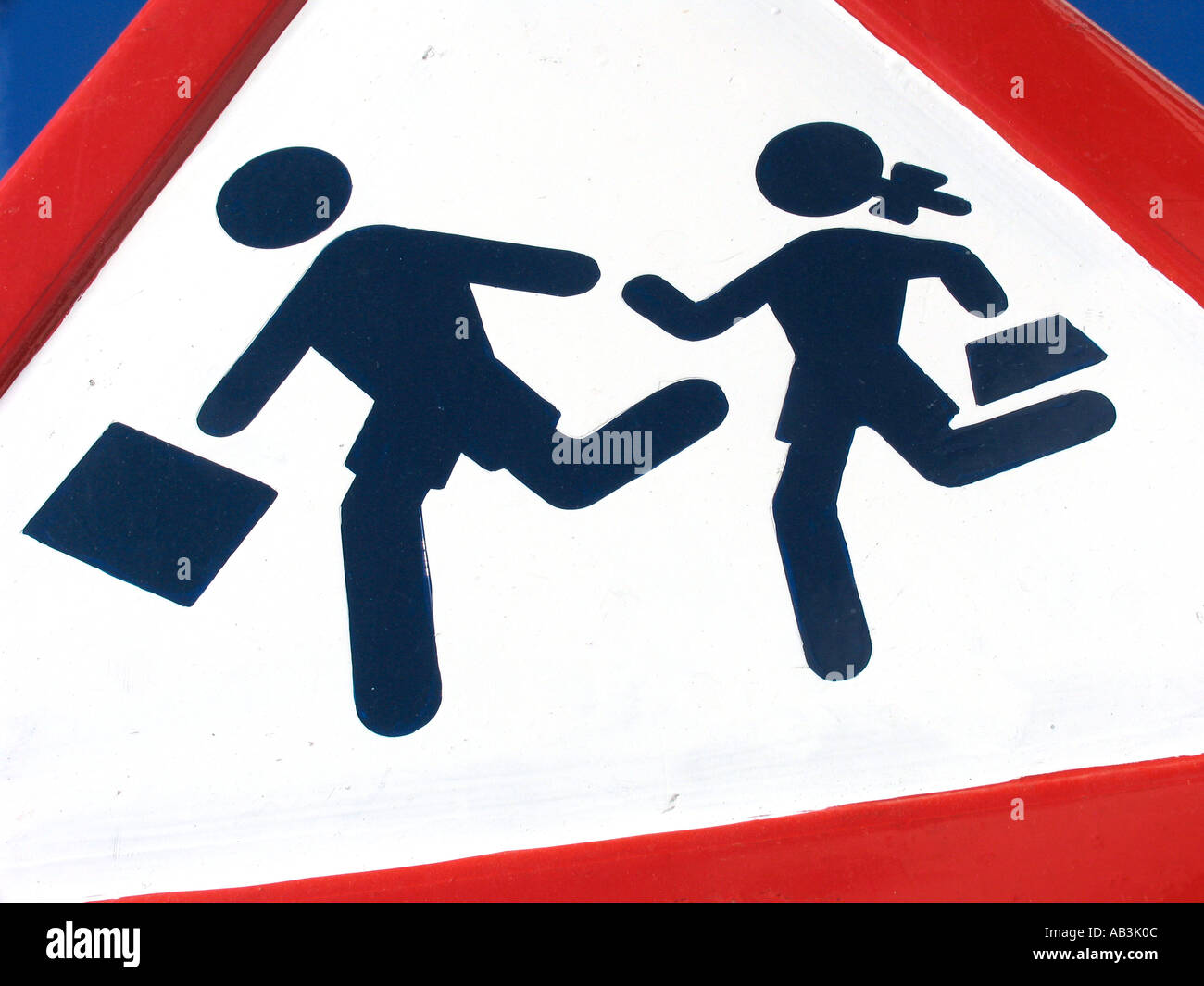 Traffic warning sign for School Children Crossing Stock Photo - Alamy