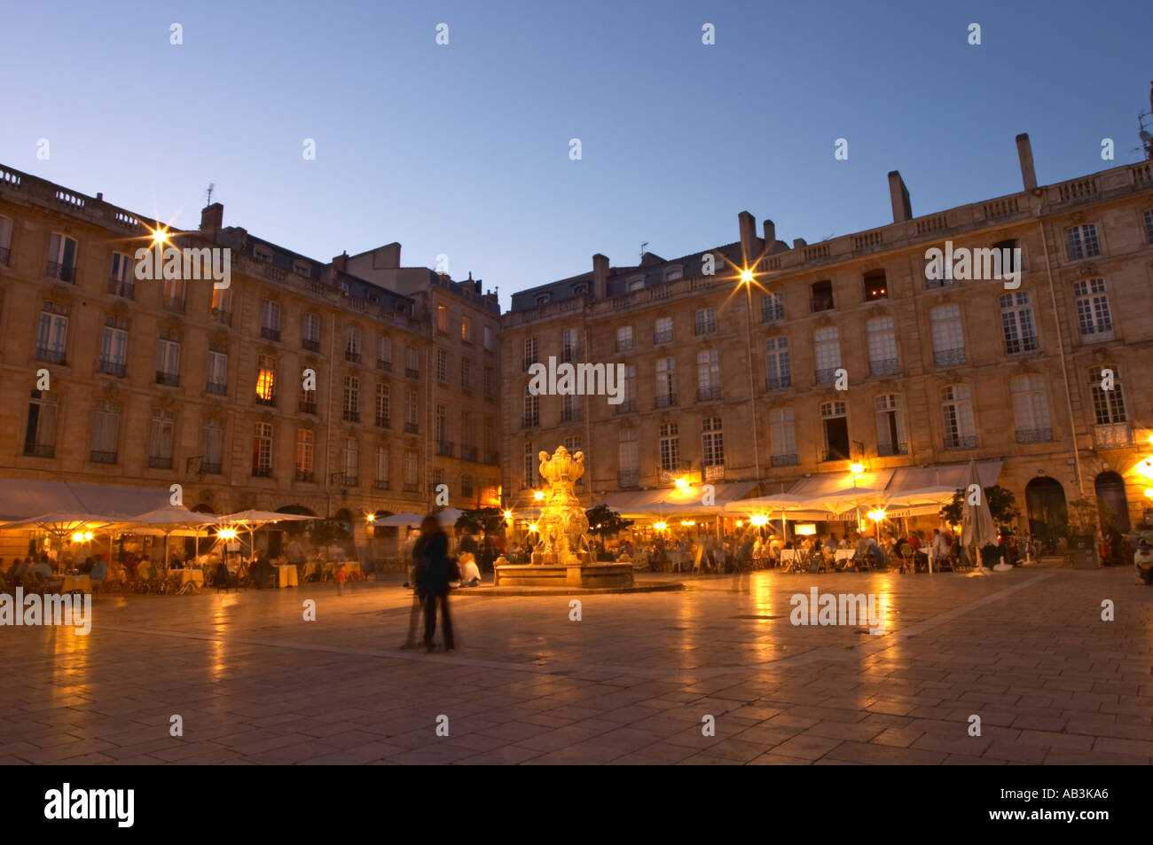 Place du parlement bordeaux hi-res stock photography and images - Alamy