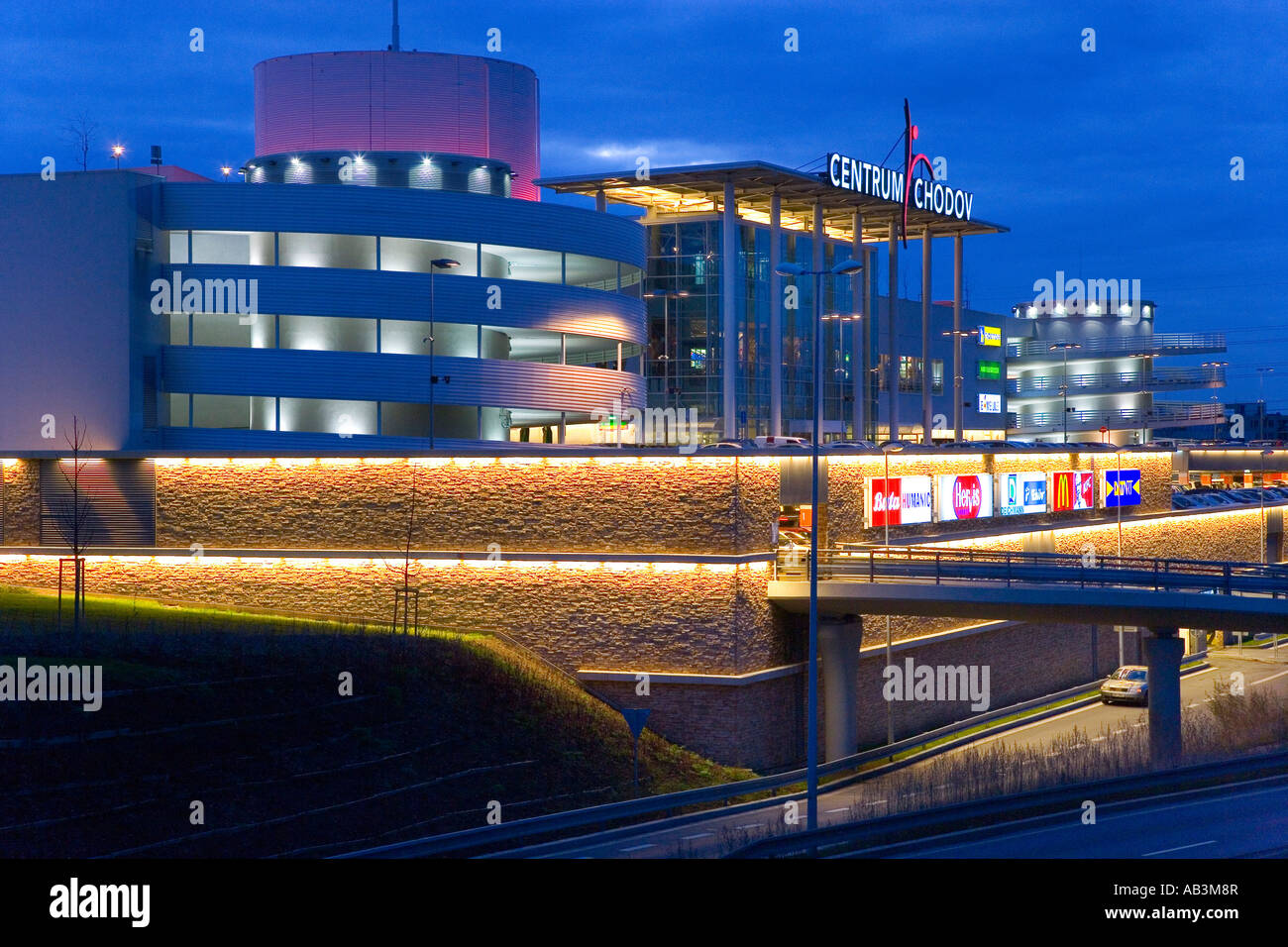 Obchodní Centrum Stock Photos & Obchodní Centrum Stock Images - Alamy