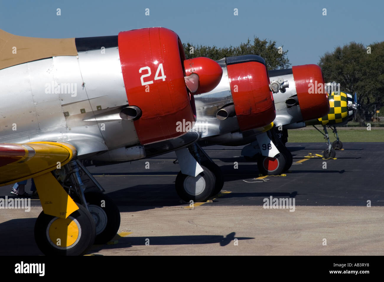 War bird airshow hi-res stock photography and images - Alamy