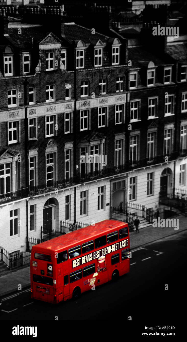 Monochrome red bus hi-res stock photography and images - Alamy