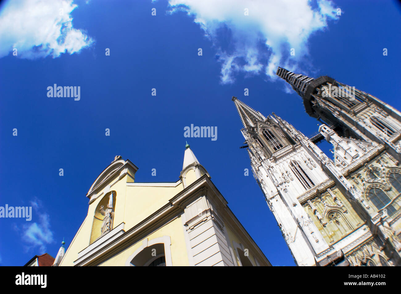 Dom St Peter und Kirche St Johann Regensburg Oberpfalz Bayern ...