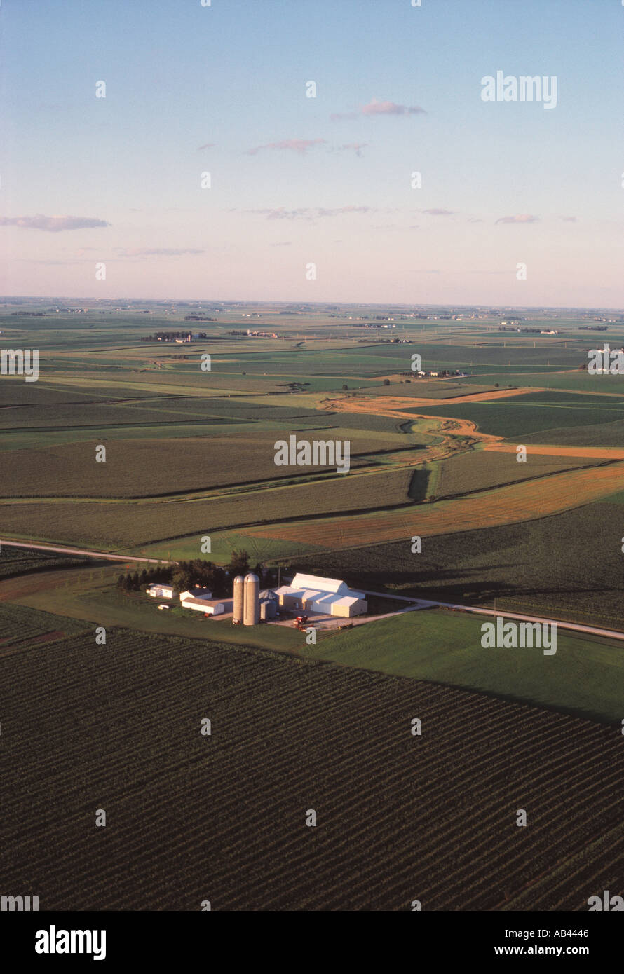 Iowa farm aerial hi-res stock photography and images - Alamy