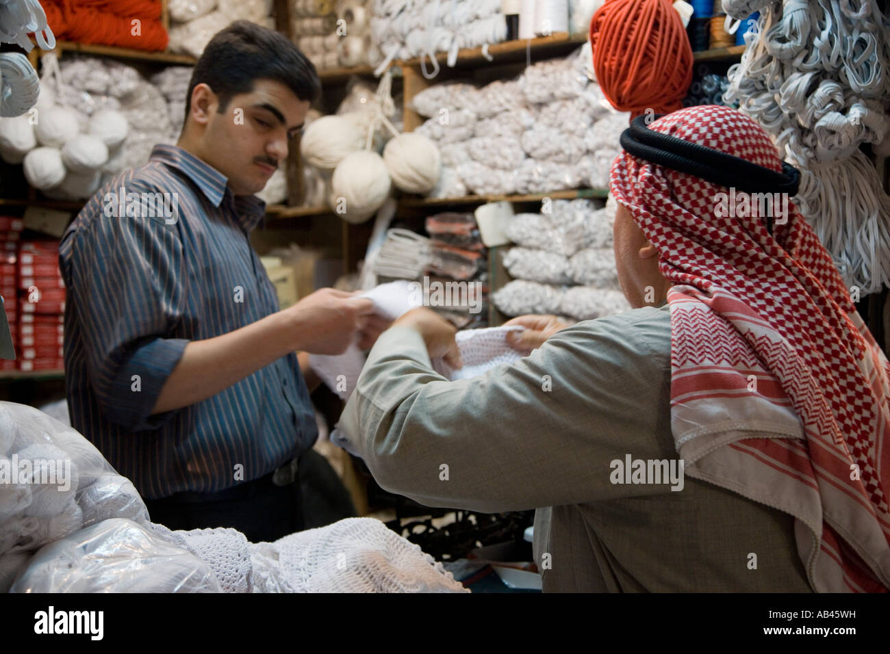 Aleppo bazaar souk souq market hi-res stock photography and images - Alamy