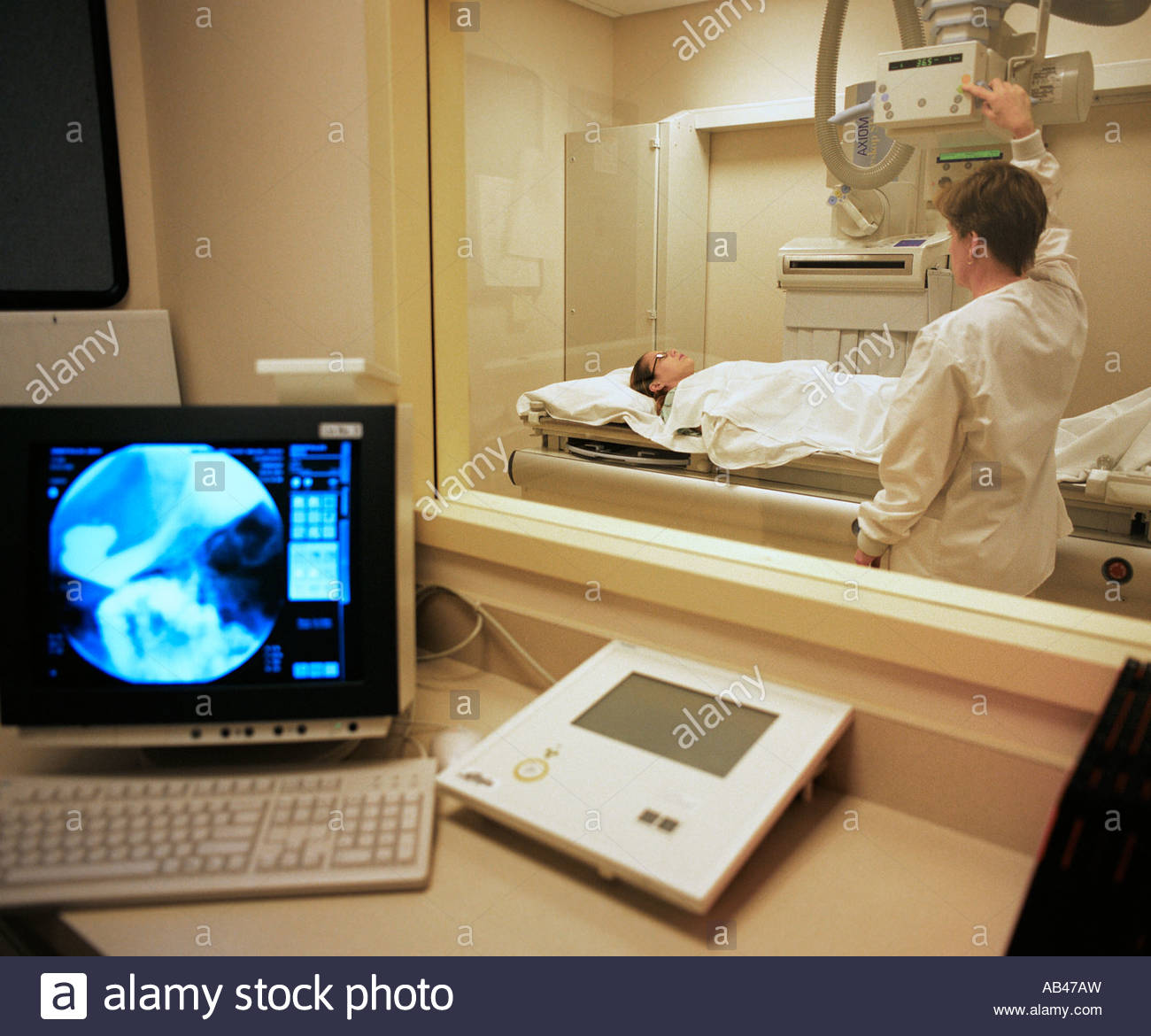 Radiology Department Stock Photos & Radiology Department Stock Images ...