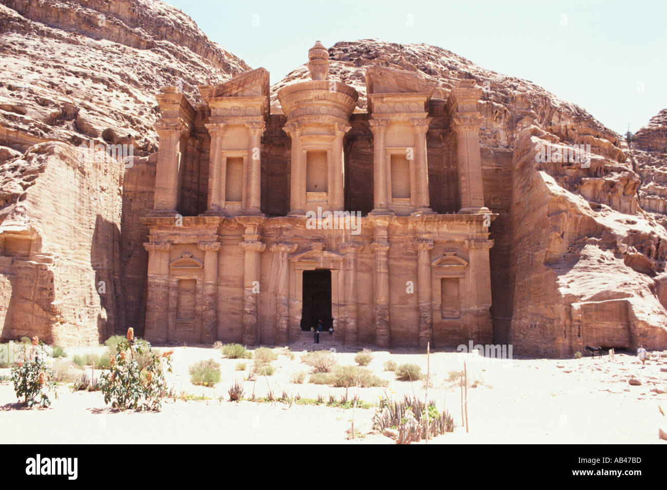 El deir hi-res stock photography and images - Alamy