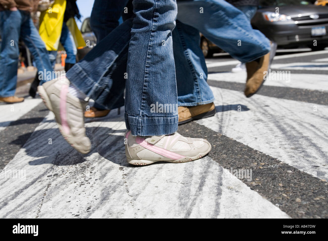 A crowd of people walking in New York City Stock Photo - Alamy