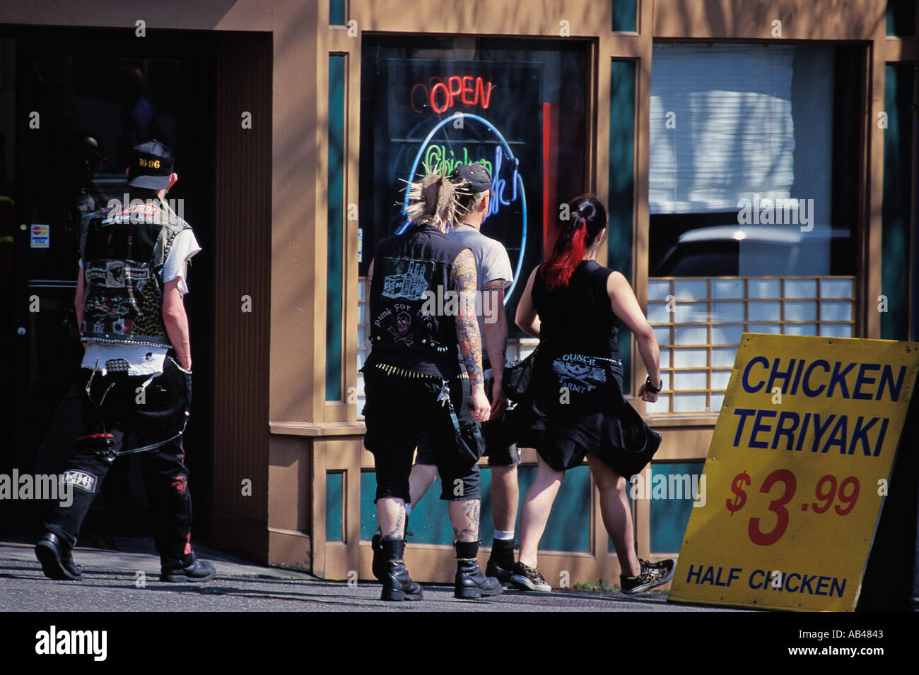 Punk movement hi-res stock photography and images - Alamy