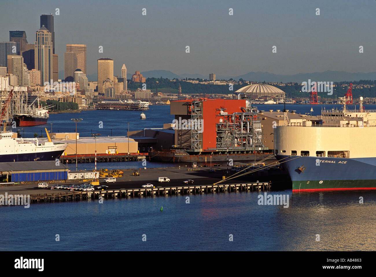 Import cars hi-res stock photography and images - Alamy