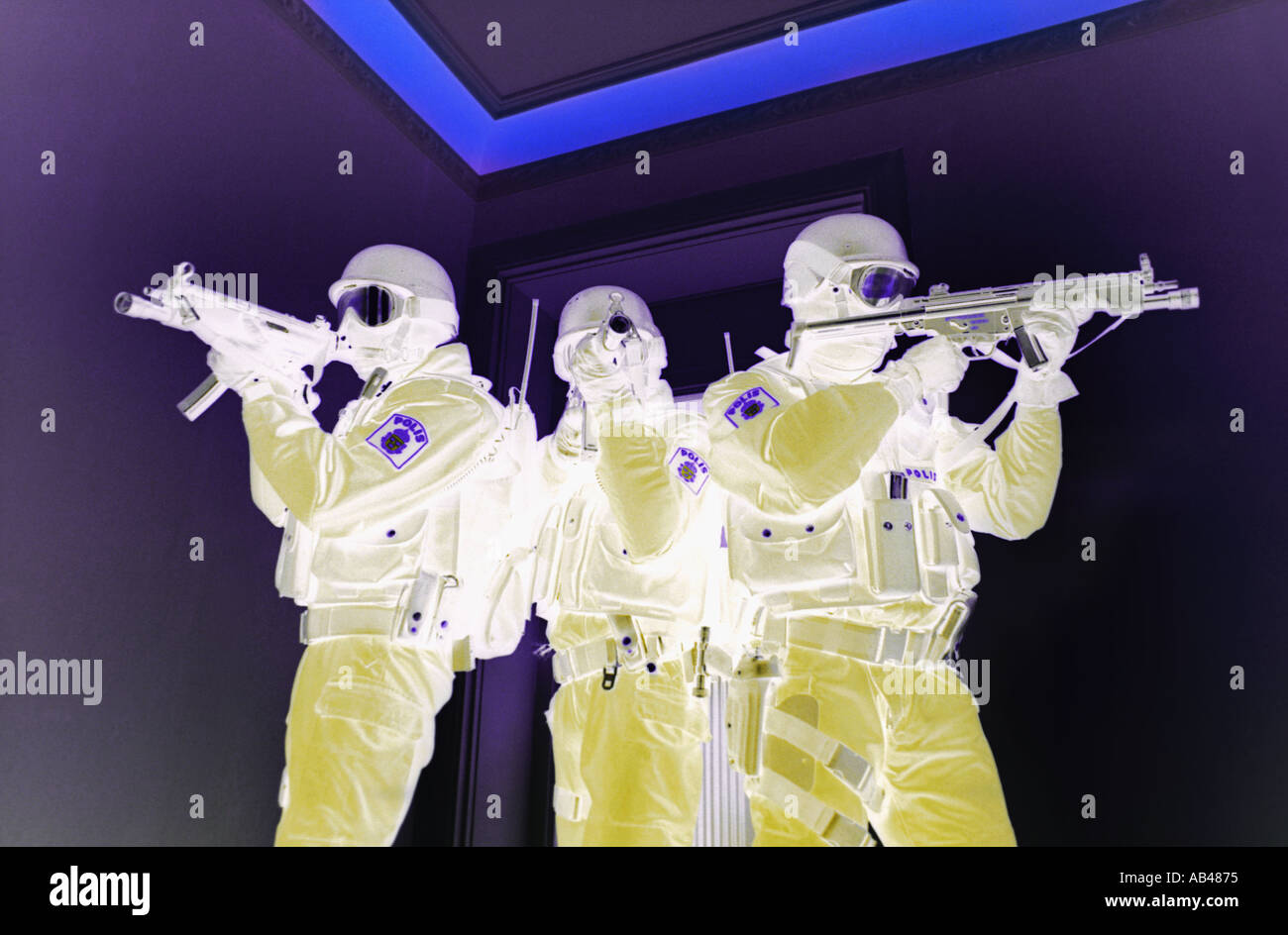Swat team man movement hi-res stock photography and images - Alamy