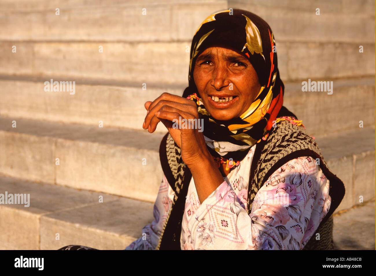 Gipsy woman smoking hi-res stock photography and images - Alamy