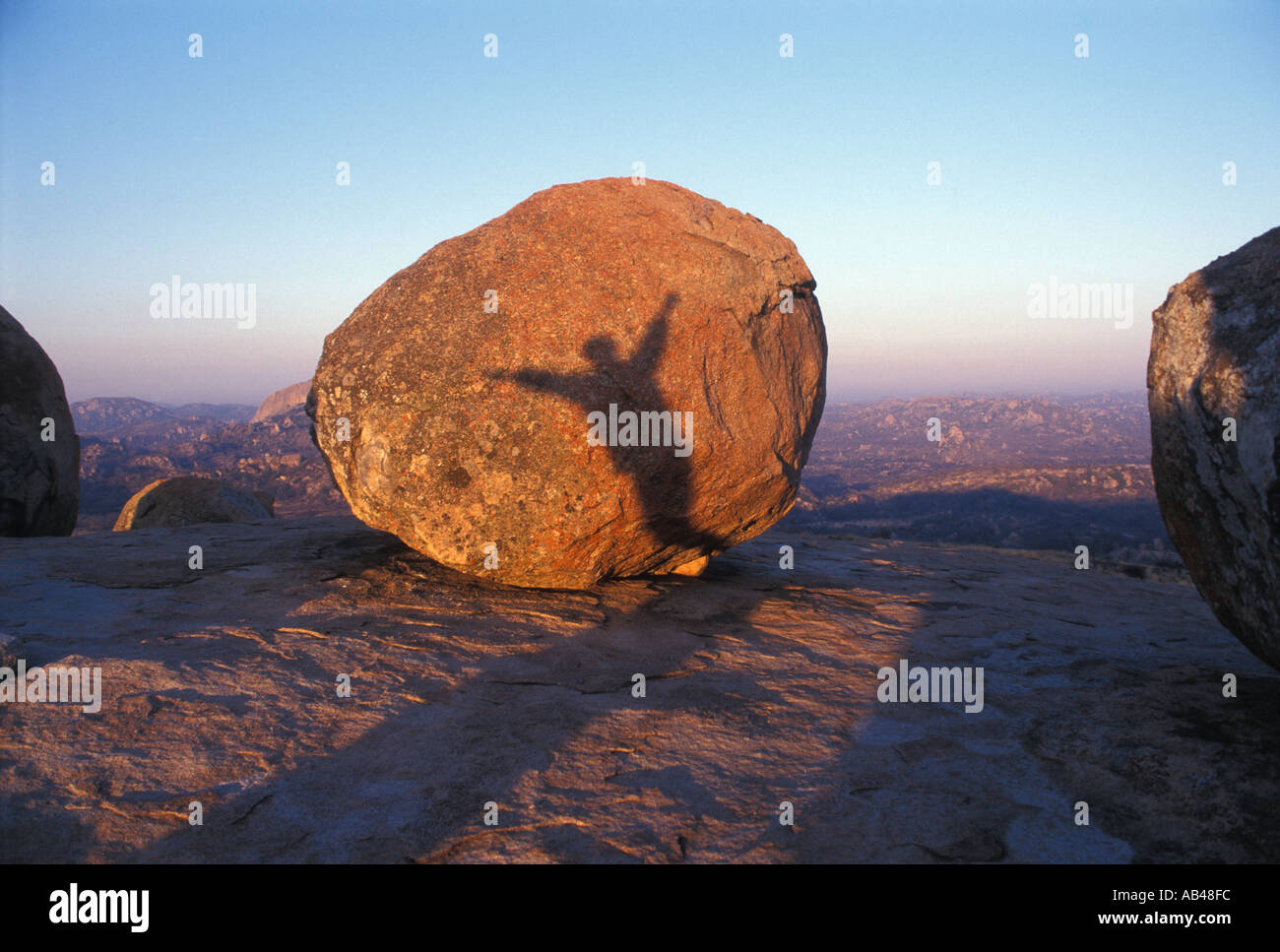 Matopos Hills Rhodes Matopos National Park Zimbabwe Stock Photo - Alamy