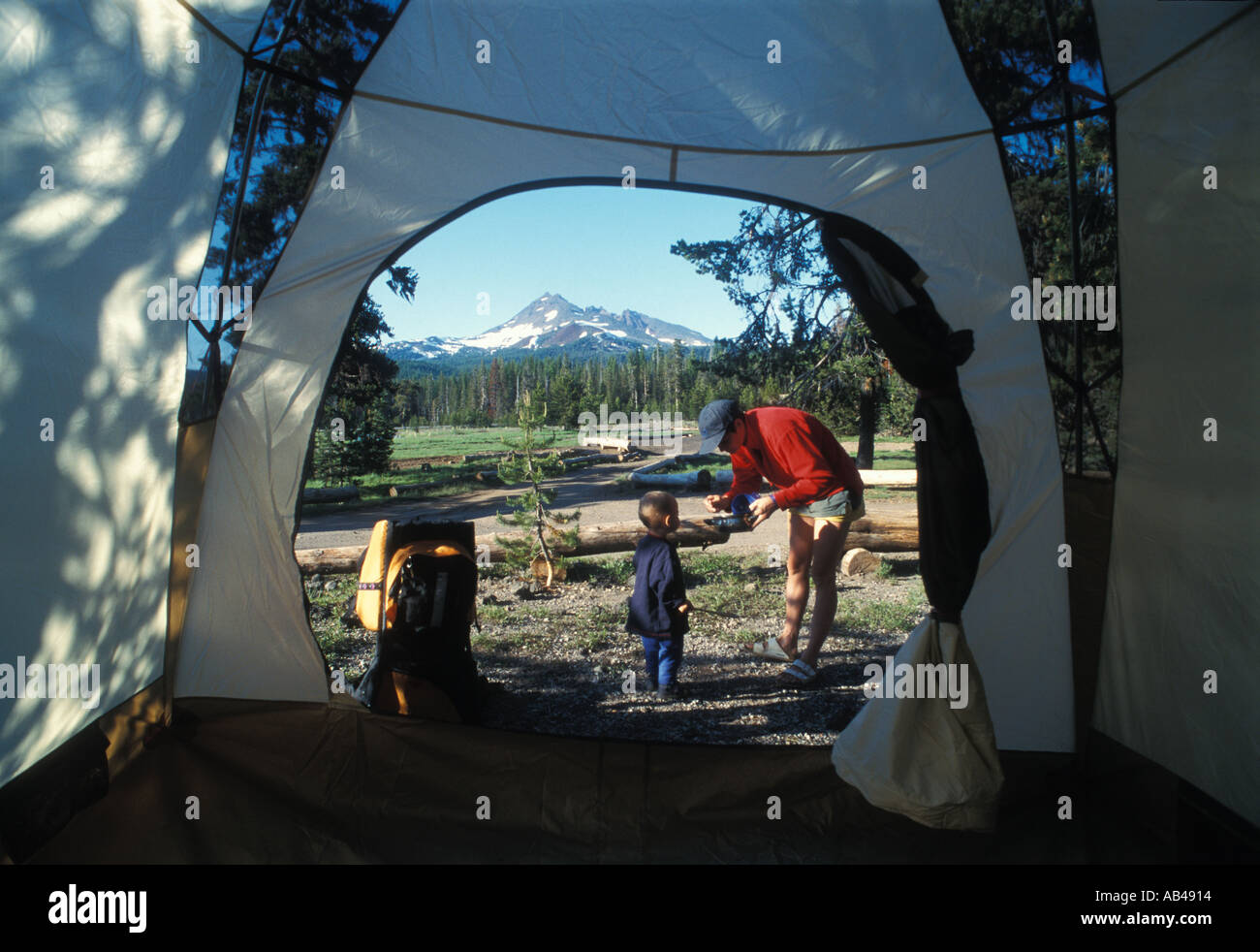 Camping Three Sisters Orego USA Stock Photo - Alamy