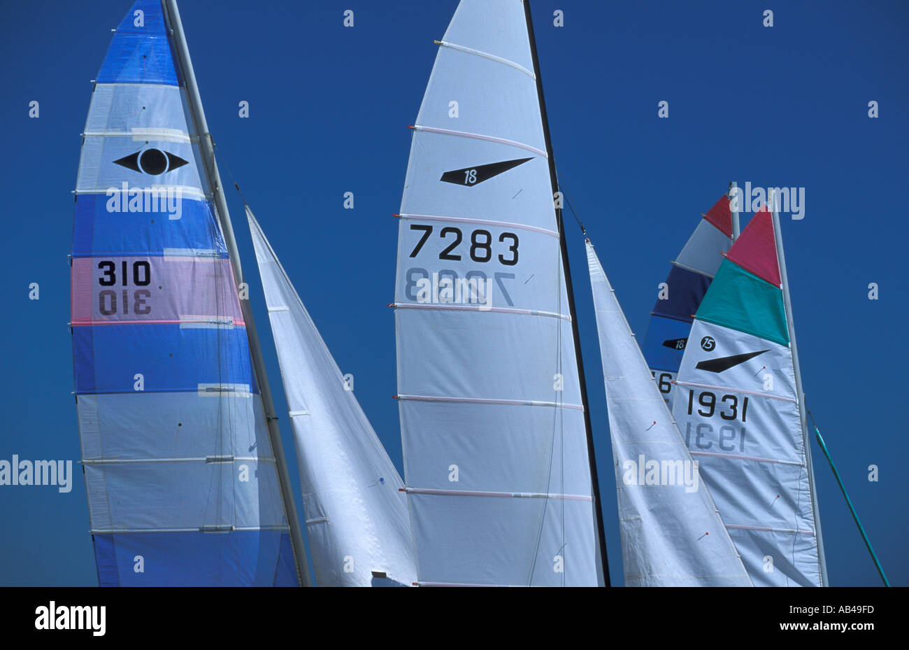 Flapping sails hi-res stock photography and images - Alamy