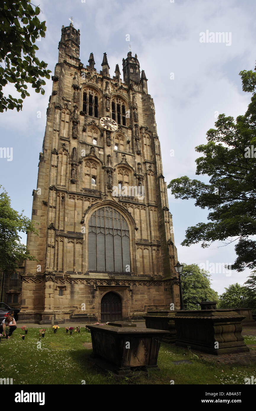 St Giles Church, Wrexham Stock Photo - Alamy